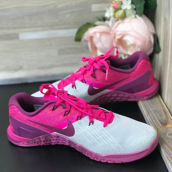 Nike | Shoes | Nwt Nike Metcon 3 Pink Fog Wmns | Poshmark